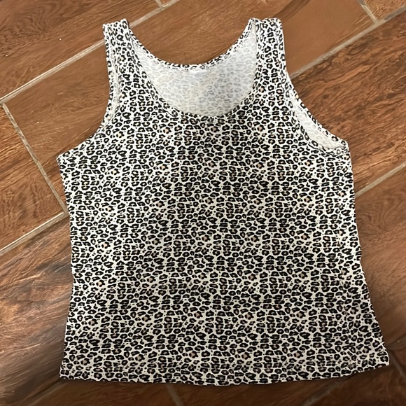 Tops | Cheetah Print Crop Top | Poshmark